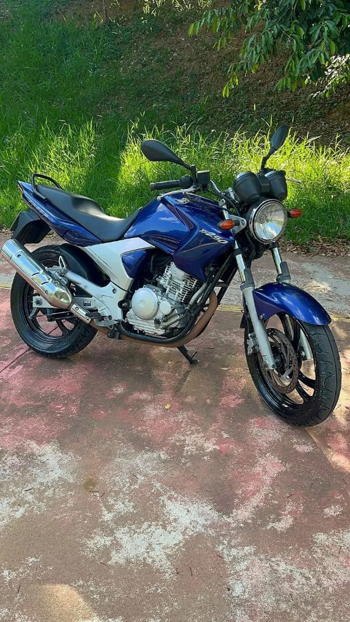 Motos YAMAHA FAZER 2008 no Brasil