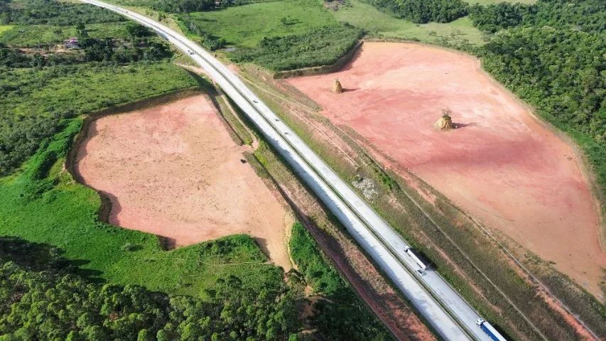 Terreno com 40mil m2º as margens da rodovia do contorno Mestre Álvaro ...