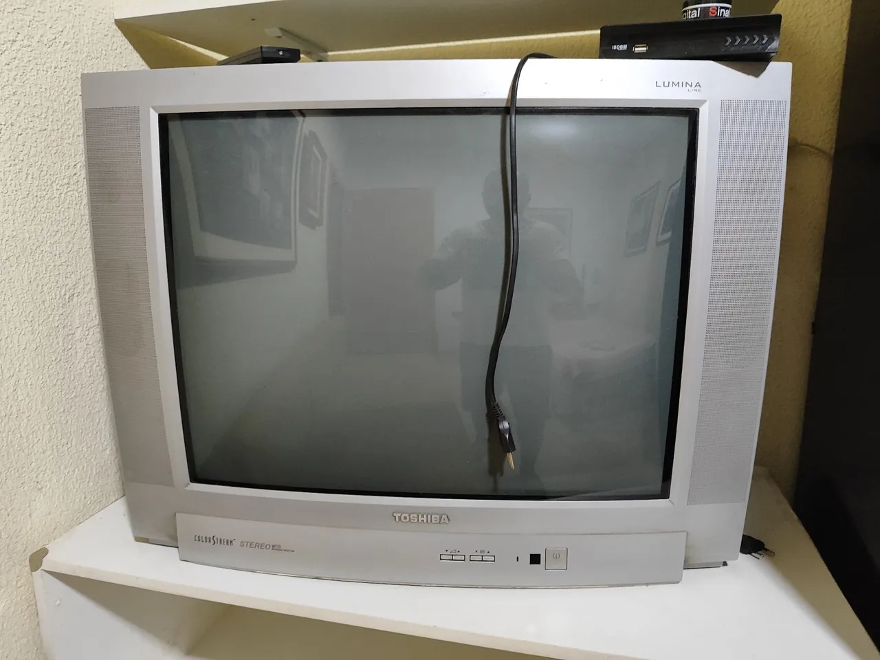 "tv antiga 14 polegadas" - TVs no Brasil