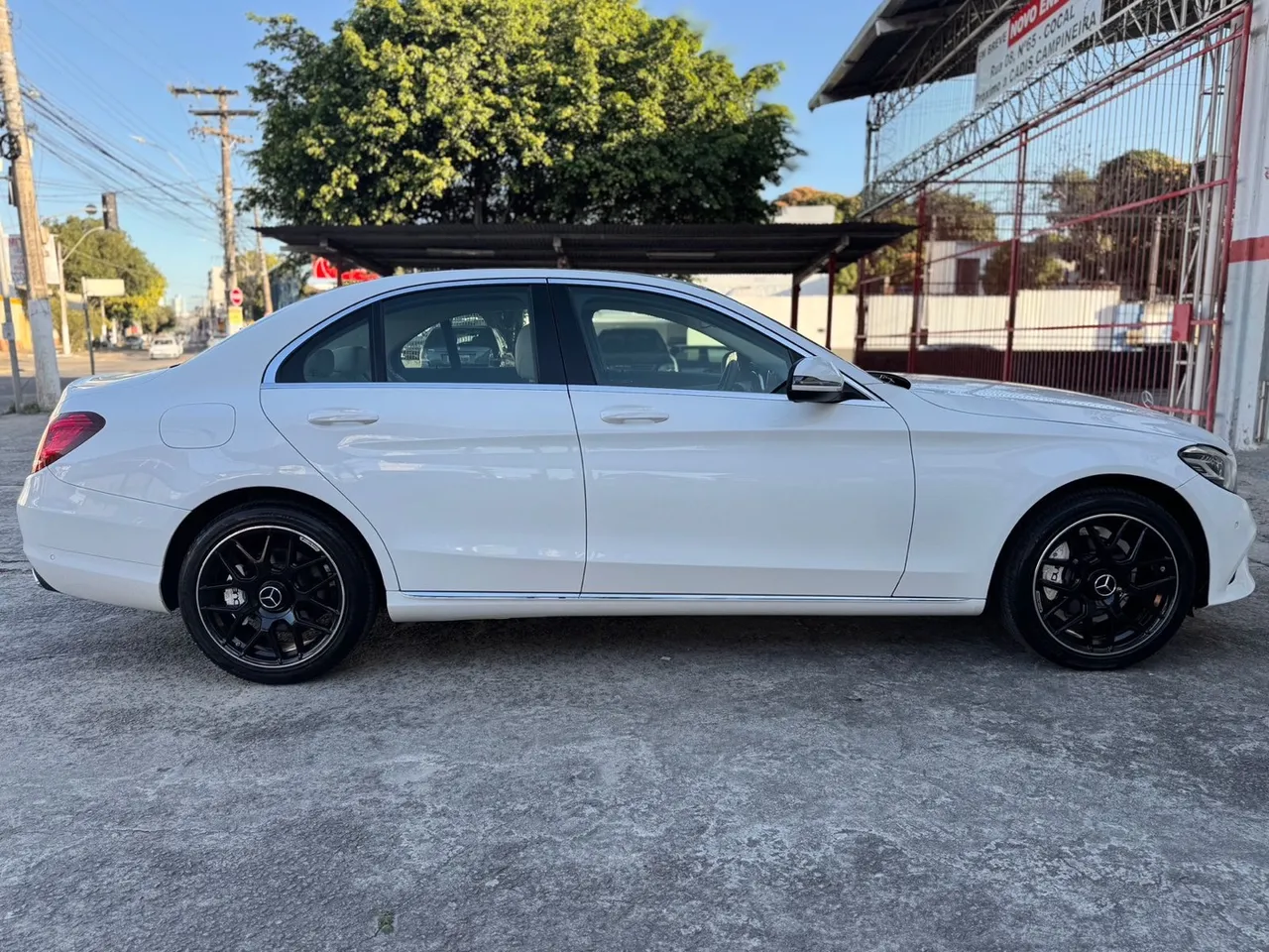 MERCEDES-BENZ C-180 2019 Usados e Novos