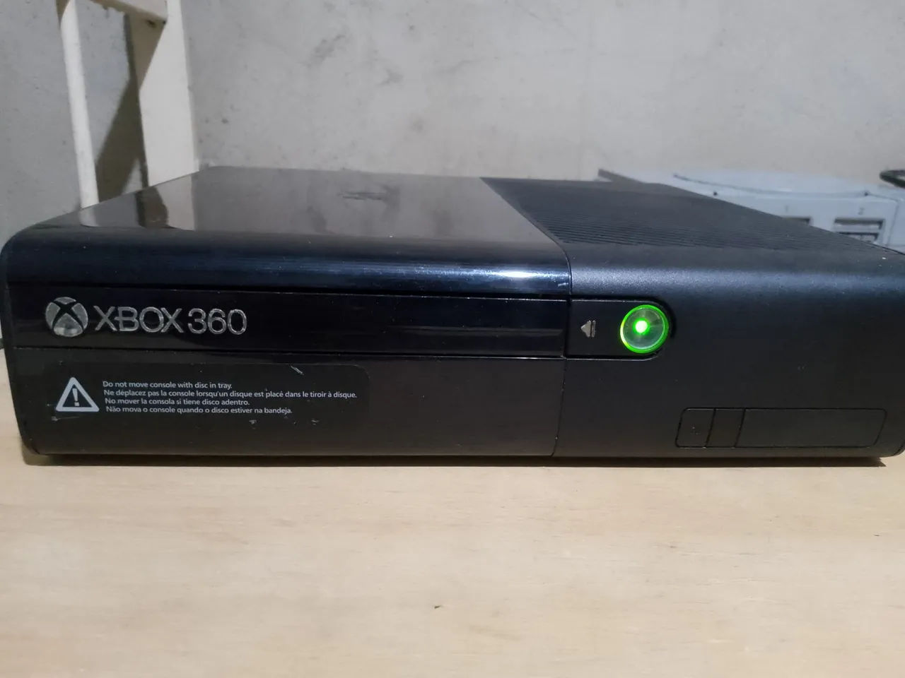 "xbox 360 super slim" - Consoles de Vídeo Game no Brasil