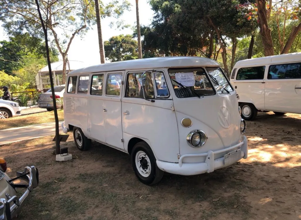 VOLKSWAGEN KOMBI 1974 Usados e Novos