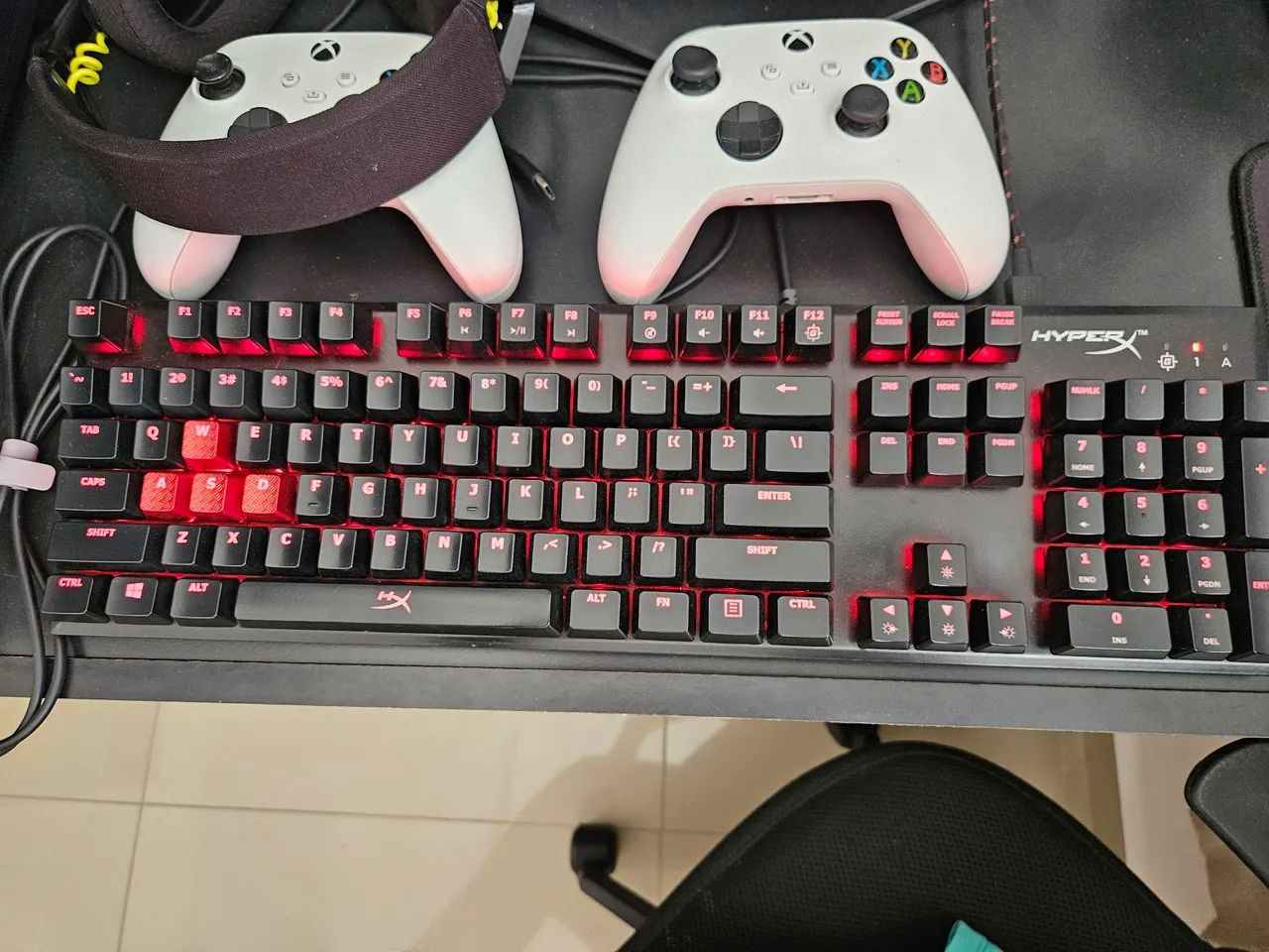 Teclado Mecânico HyperX Alloy FPS RGB - Switch Silver Speed | Estrutura ...