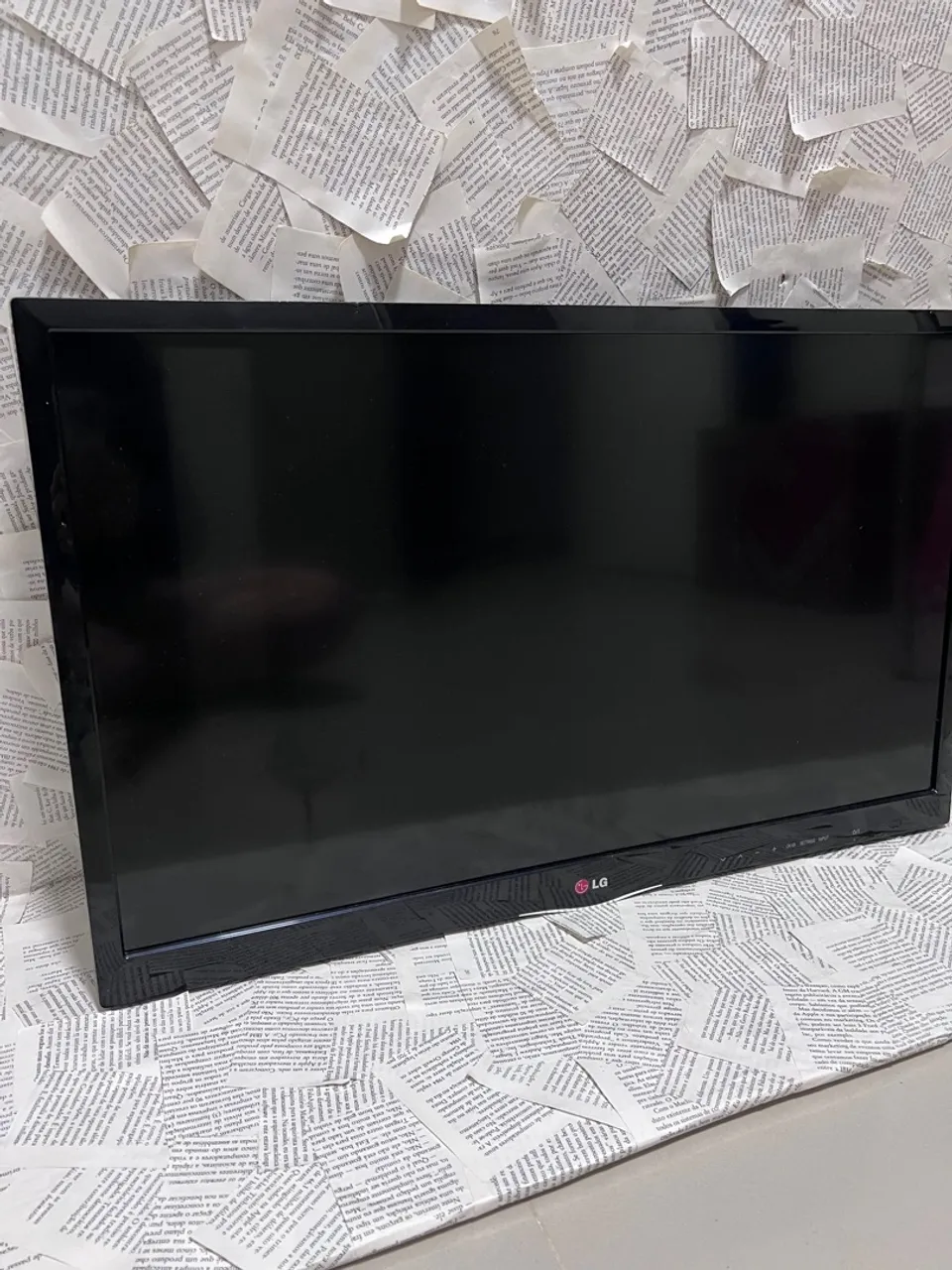 "tv de 28 polegadas" - TVs no Brasil