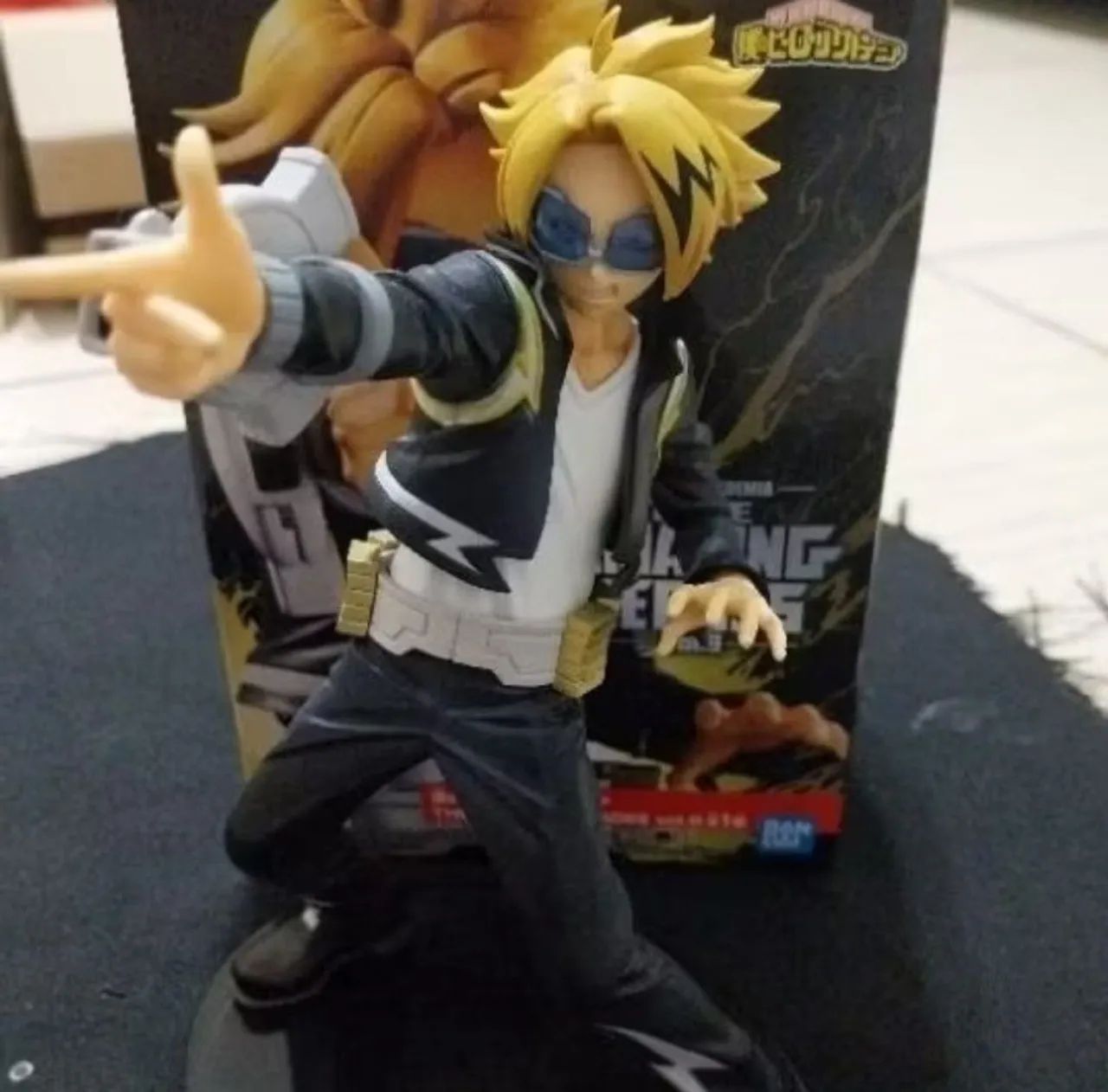 Action figure The Amazing Heroes My Hero Academia Denki Kaminari usada ...