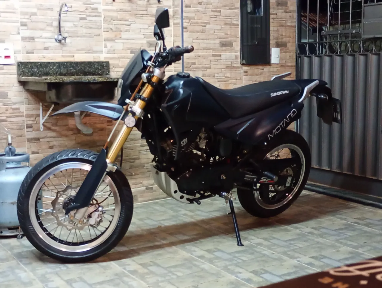 Motos SUNDOWN STX no Brasil