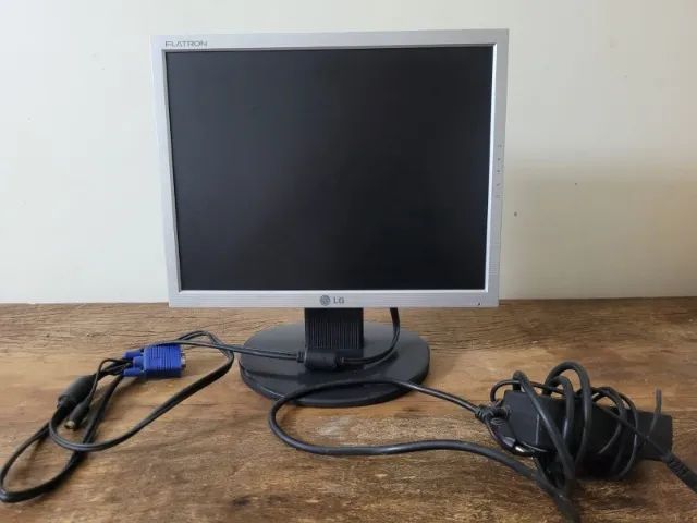 Monitor LG Flatron L1553s 15 + Cabo Vga + Fonte Alimentação - Monitores ...