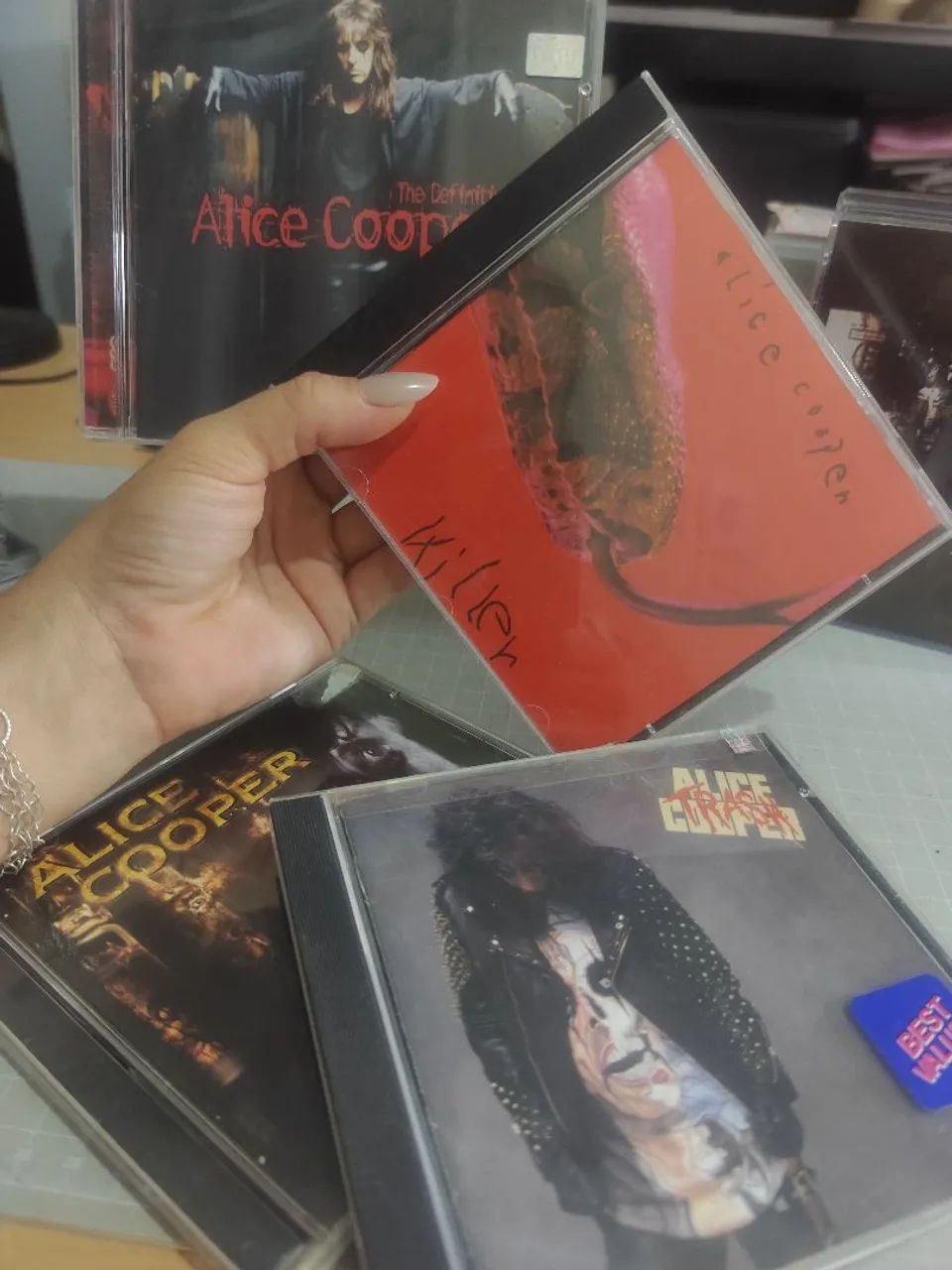 19 CDs: Especial Metallica, Motörhead, Whitesnake e Alice Cooper - Sem ...