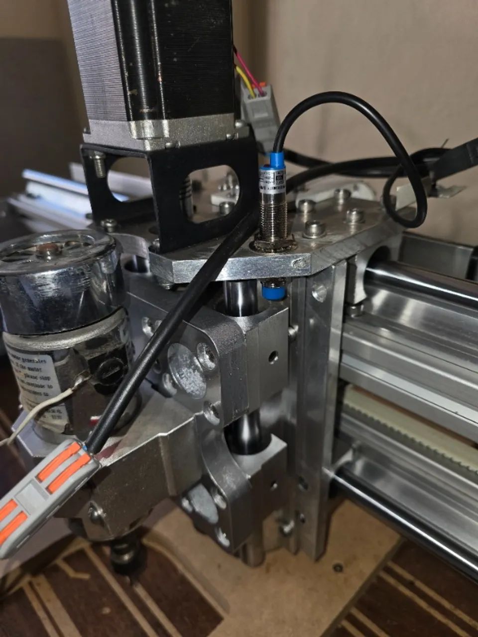 CNC Router, 0,5Hp e Mach 3 - Máquinas para produção industrial - Campo ...