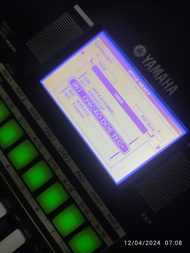 "yamaha psr s550b" no Brasil