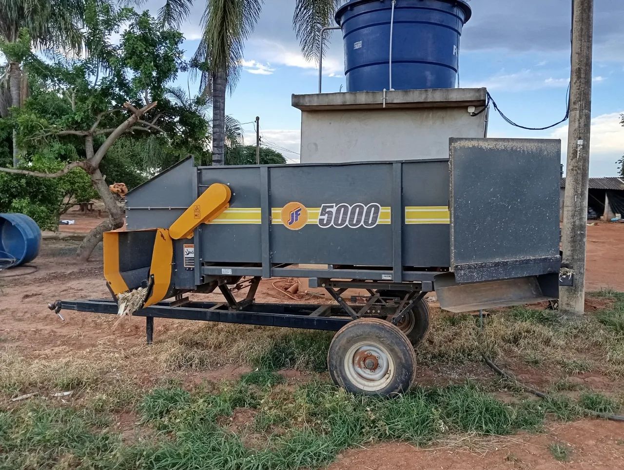 Vagão Forrageiro JF 5000 - Ano 2022 - Tratores e máquinas agrícolas - Jardim Pinheiros, Birigüi ...