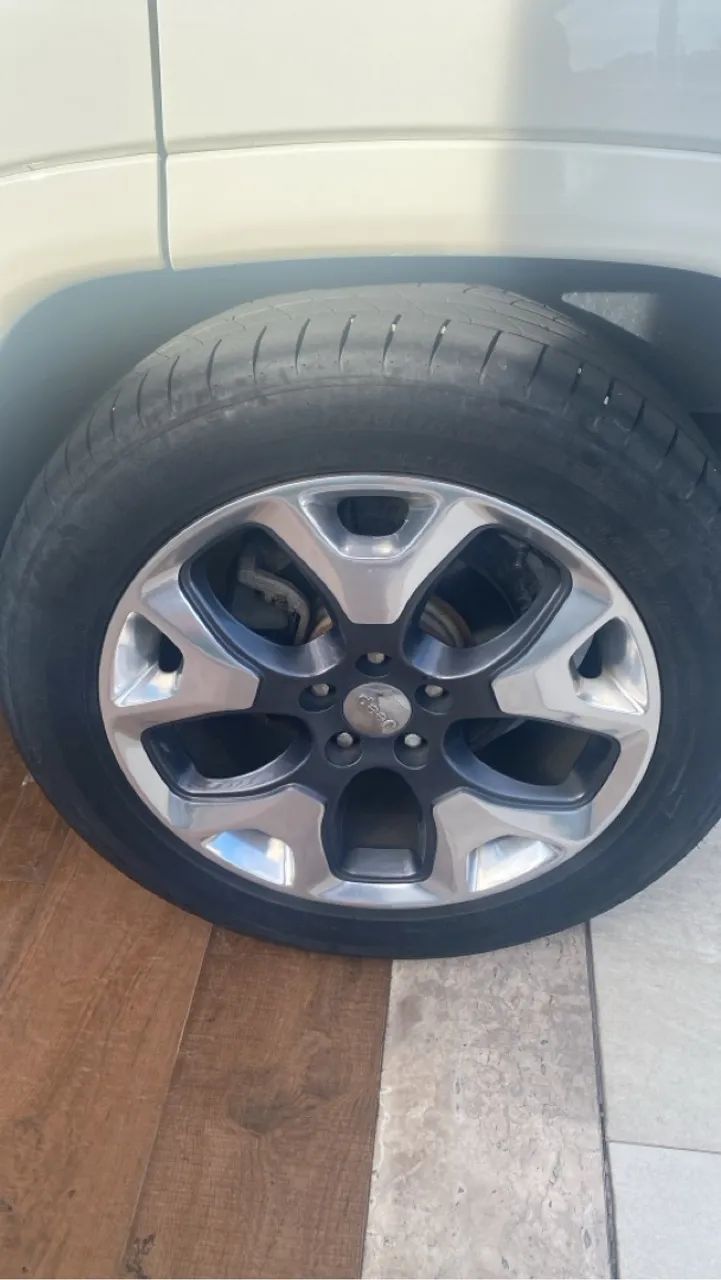 Jogo de Rodas Aro 18 Compass/Renegade/ Toro 5x110 - Peças para carros ...