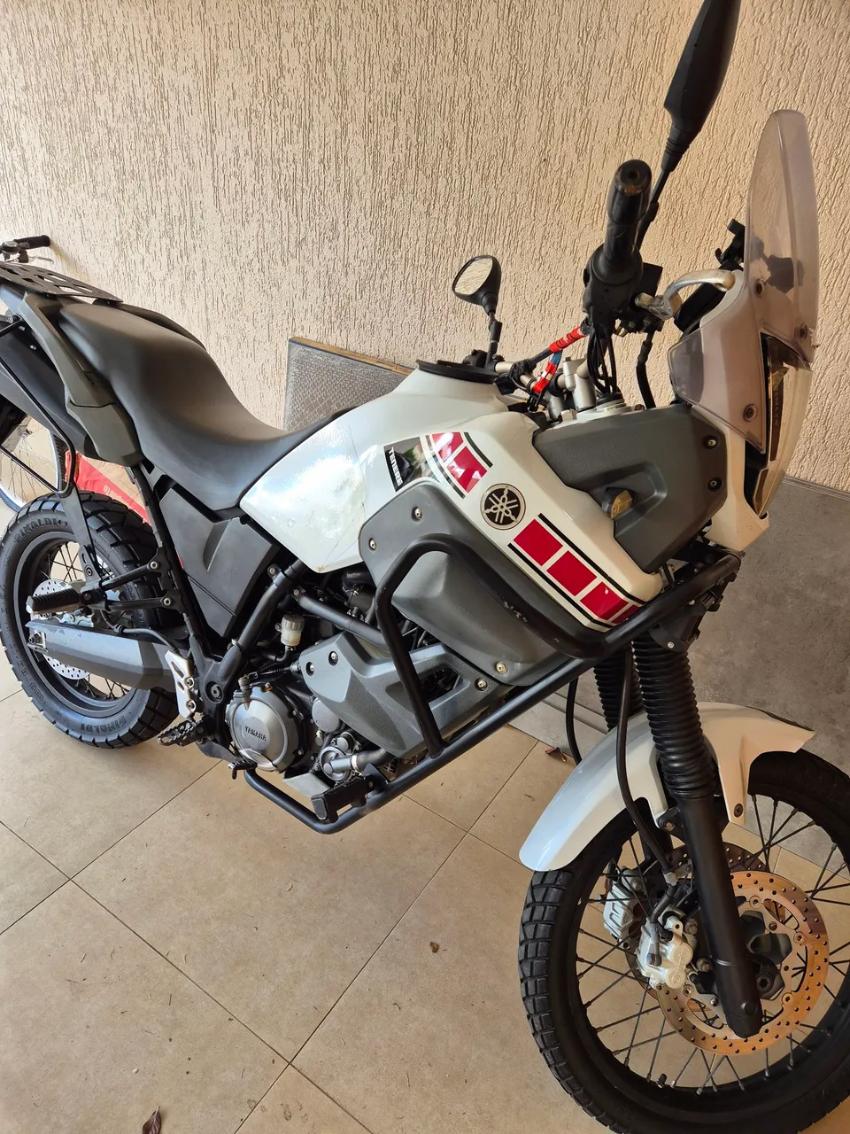 Motos Yamaha XT 660z Tenere no Brasil