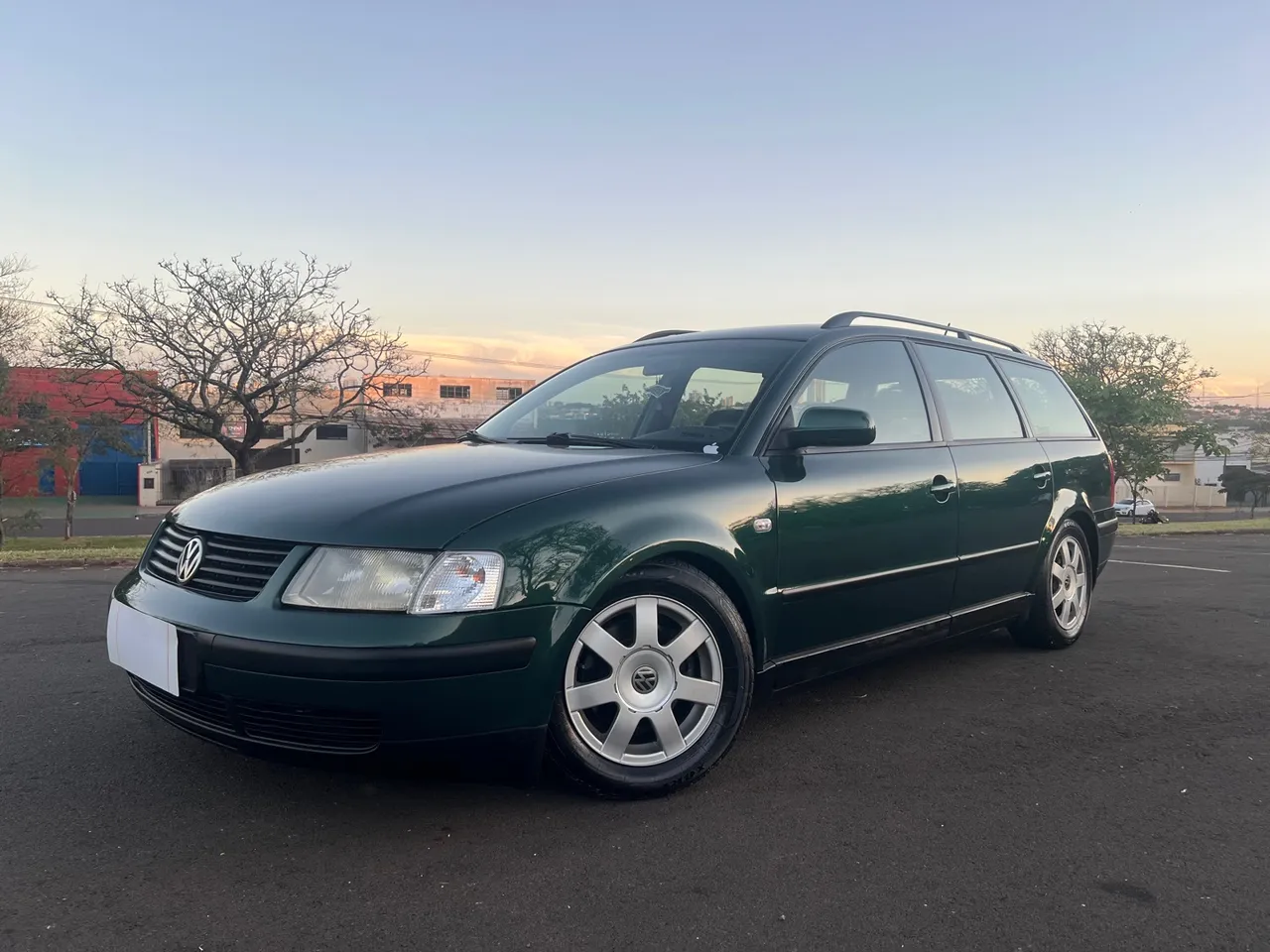 VOLKSWAGEN PASSAT 1999 Usados e Novos
