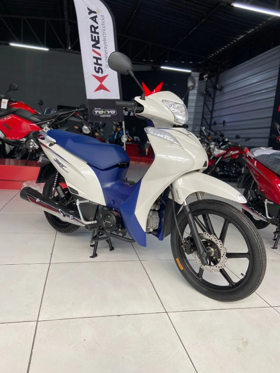 Motos SHINERAY JET 125SS no Brasil