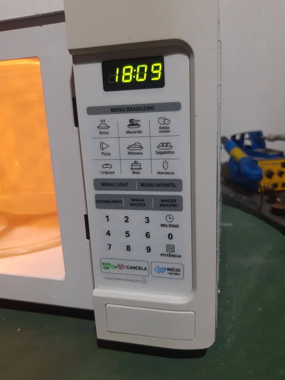 Micro-ondas iwave LG 30 litros - Fogões e Fornos - Candelária, Natal ...