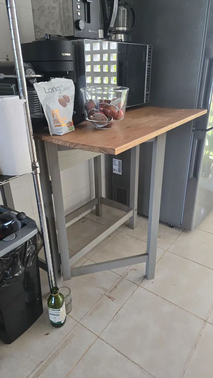 mesinha dobravel com doi bancos - Racks e Painéis - Asa Norte, Brasília ...