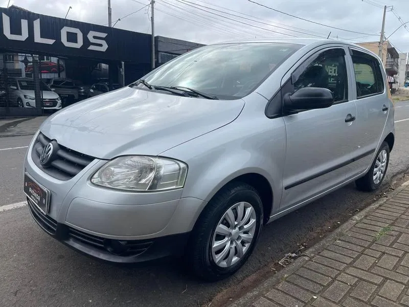 VOLKSWAGEN FOX 2009 Usados e Novos no PR