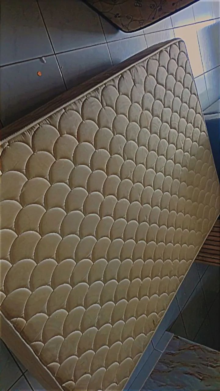 Cama box casal base e colchão PREÇO NEGOCIÁVEL - Camas e Colchões ...