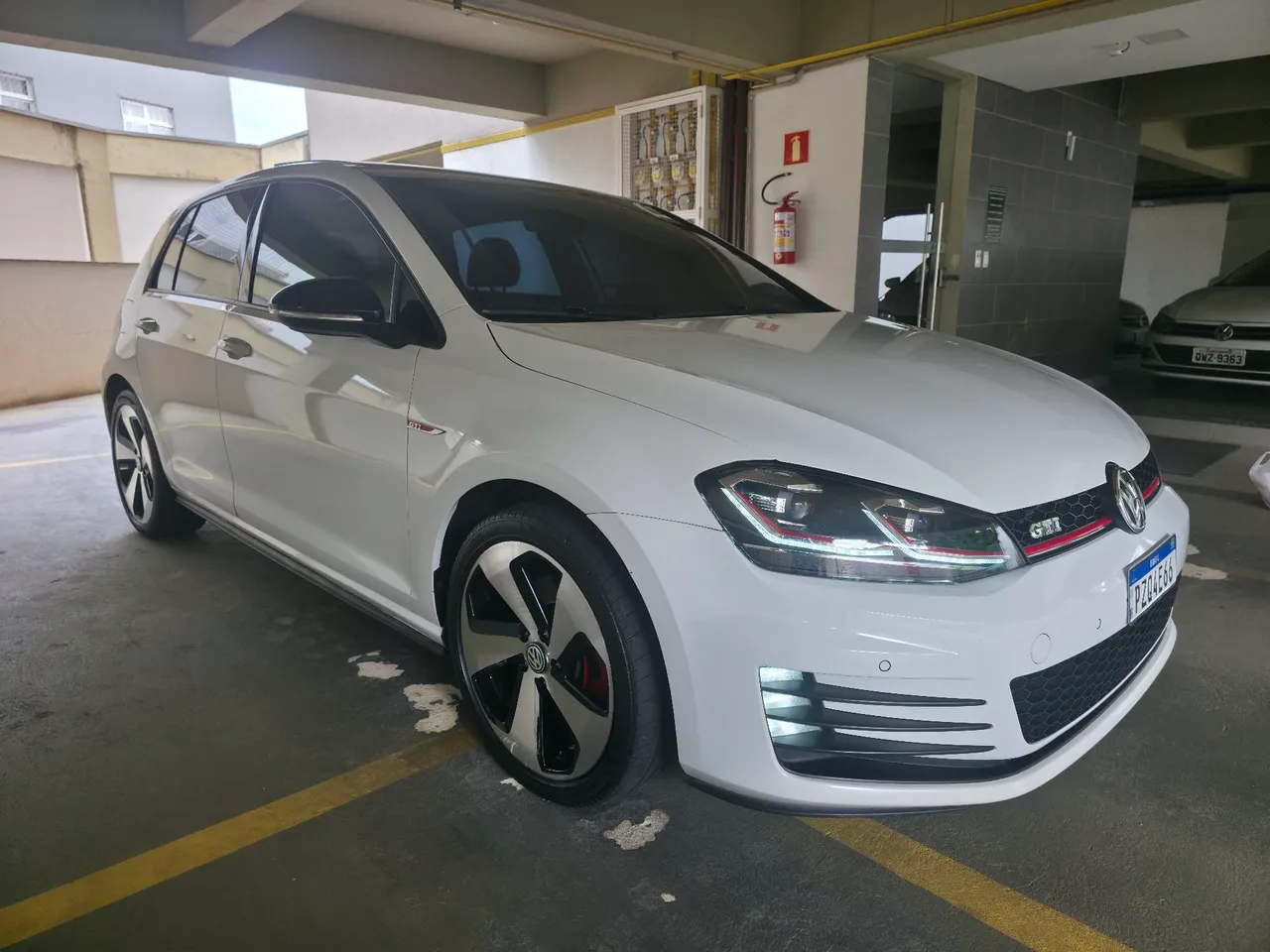 "volkswagen golf 2017" - Carros Usados e Novos à venda
