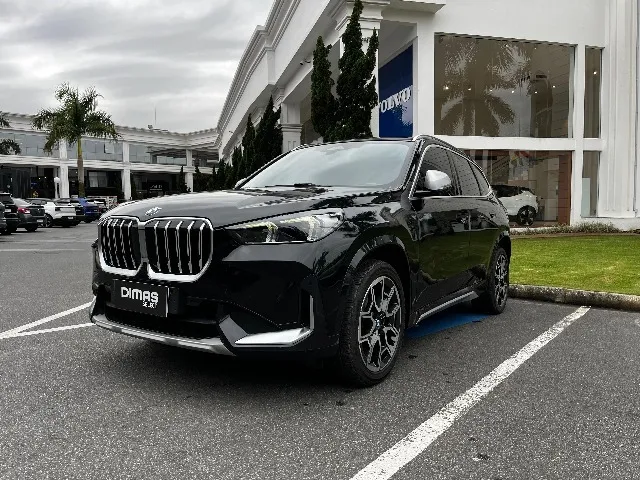 BMW X1 SDRIVE 20I X-LINE 2.0 TB AUT. Usados e Novos