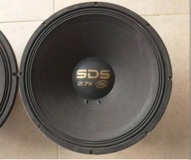 "subwoofer de 15 polegadas" no Brasil