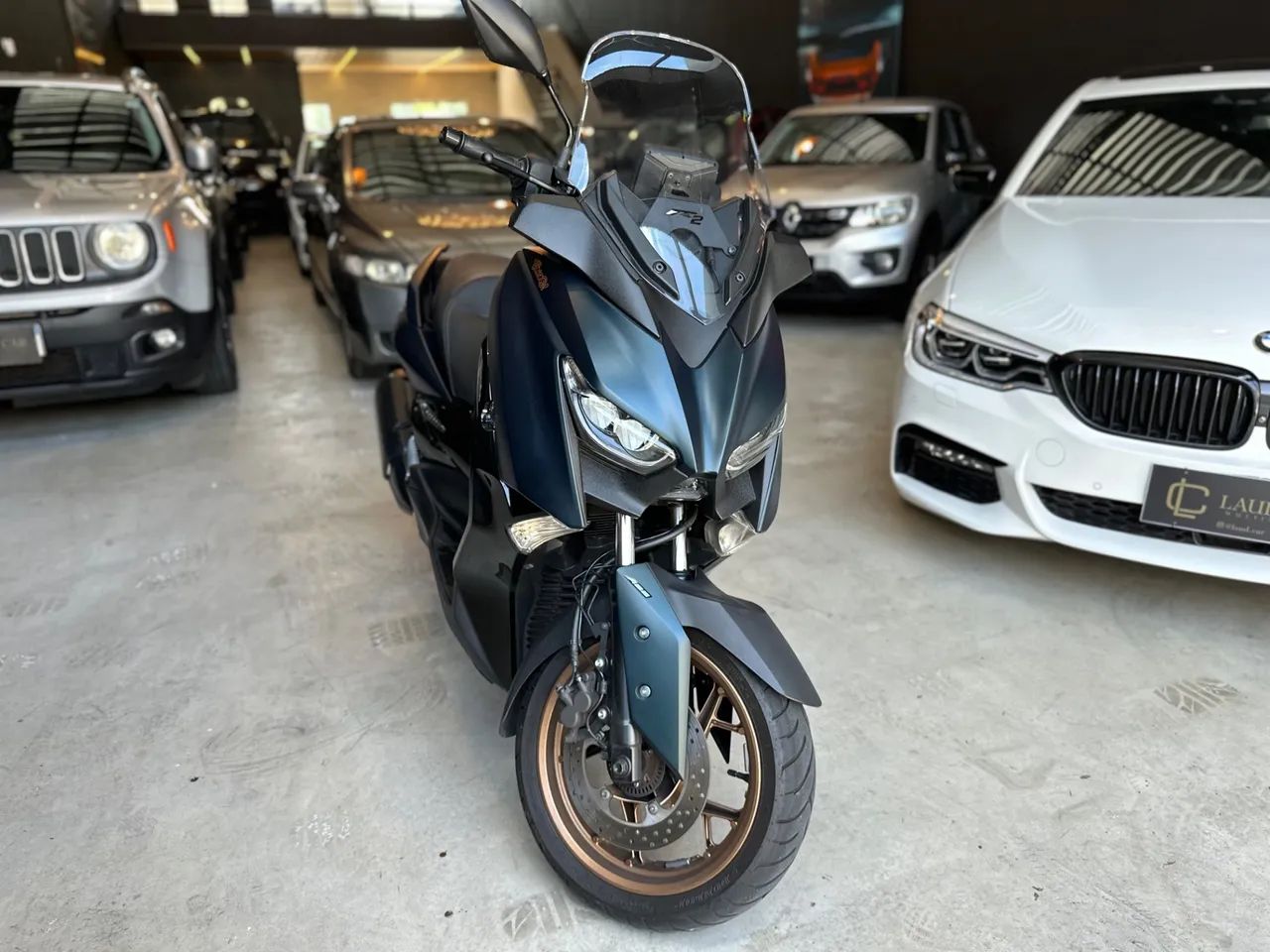 YAMAHA 250 ABS 2023 - 1382541317 | OLX