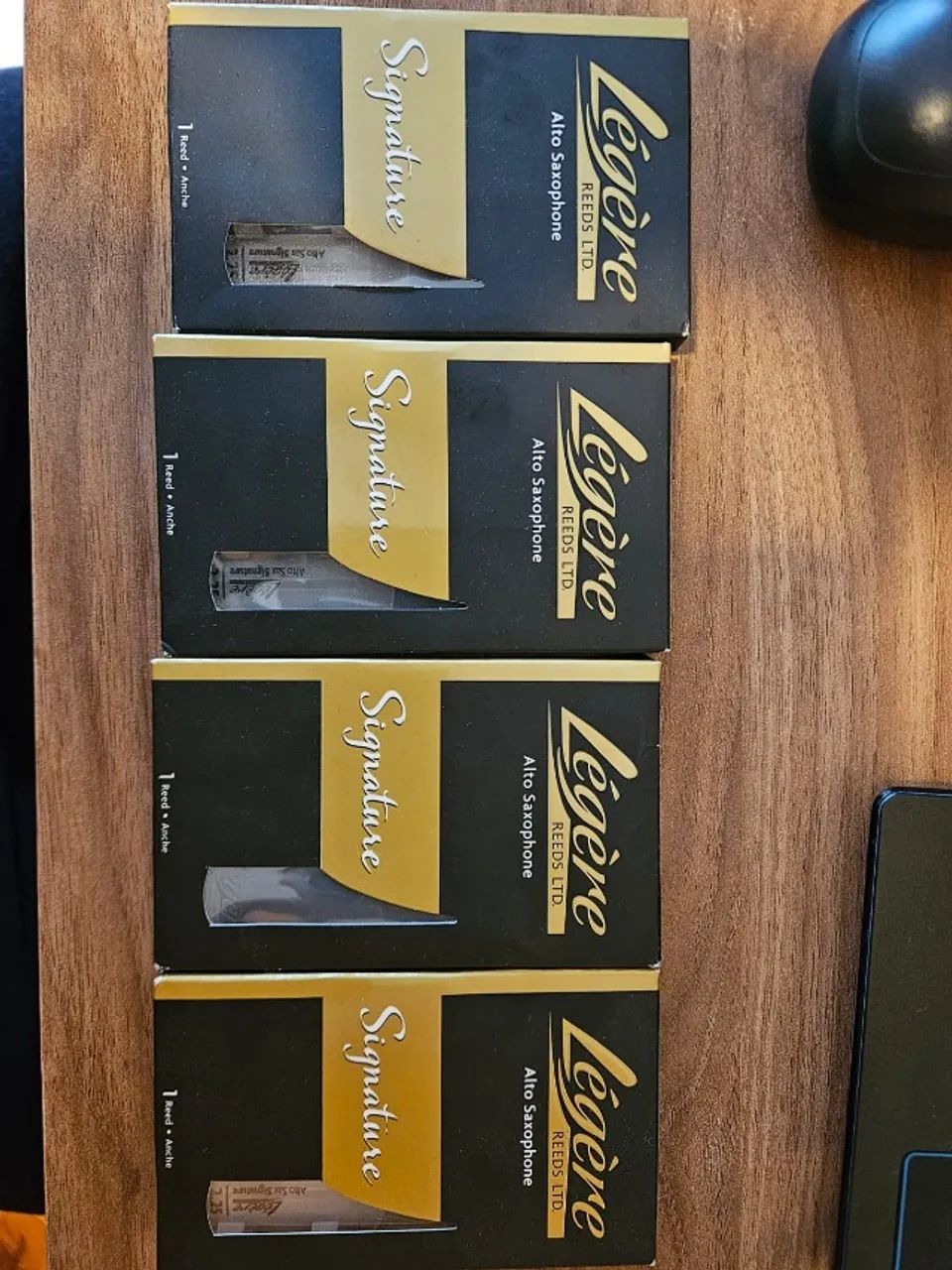 Palheta P/ Sax Alto Legere Signature 2,25 Nova - LEIA ANÚNCIO - Instrumentos musicais - Flamengo ...