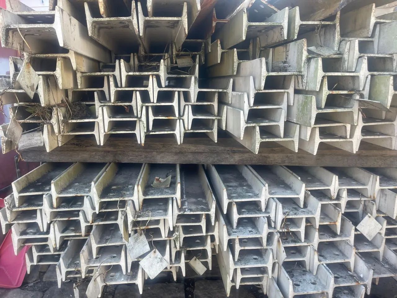 VIGAS I 4 POLEGADAS - Fundação e Estrutura - Santa Cruz, Rio de Janeiro ...