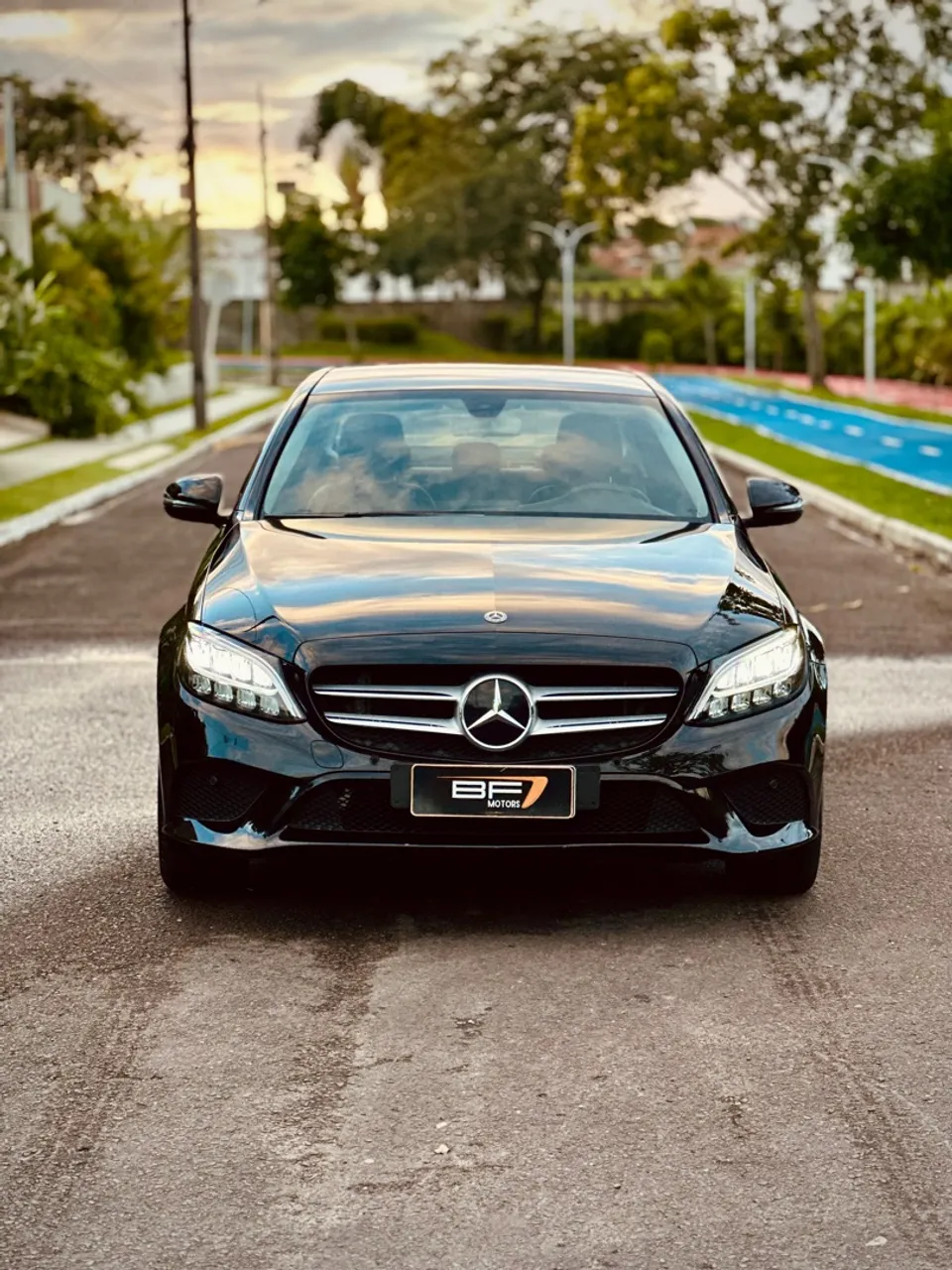 MERCEDES-BENZ C-180 2019 Usados e Novos