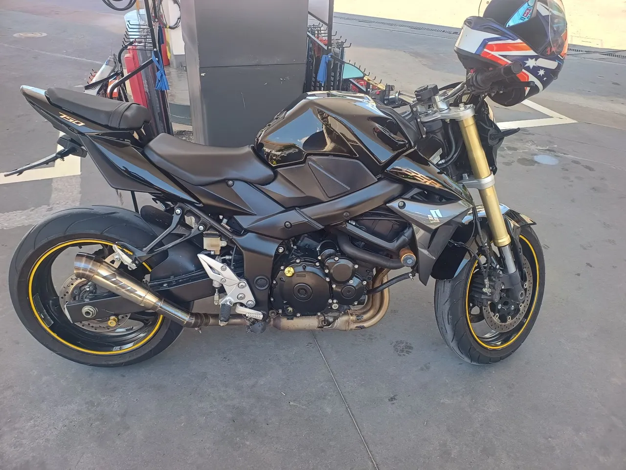 Motos SUZUKI GSR no Brasil