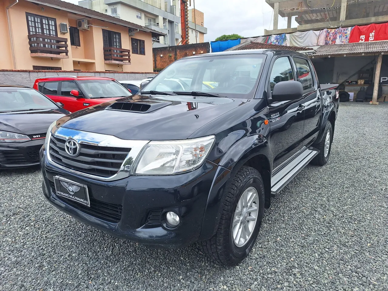 TOYOTA HILUX 2015 Usados e Novos