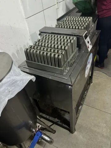 "maquina picoleteira" no Brasil