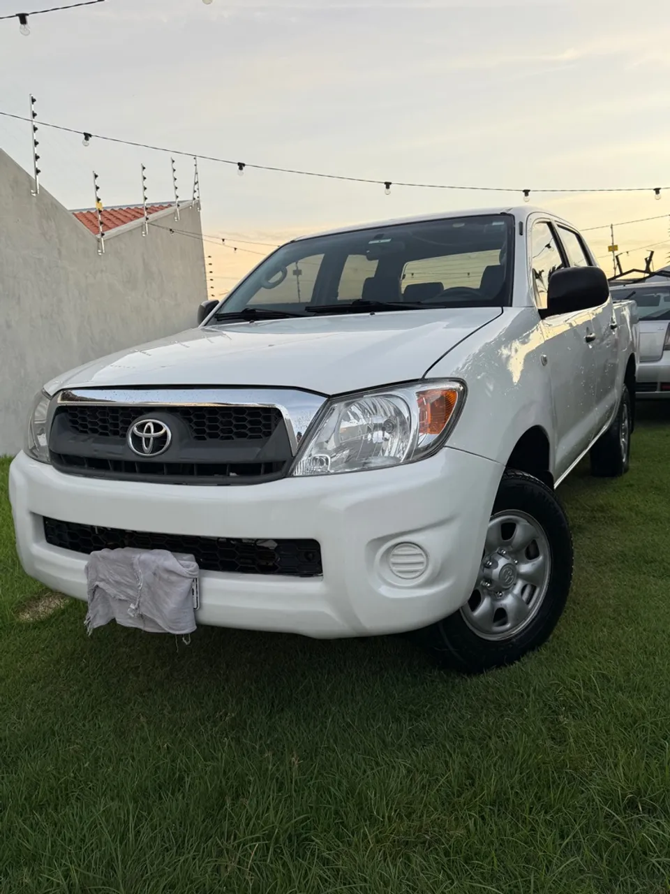 TOYOTA HILUX 2010 Usados e Novos
