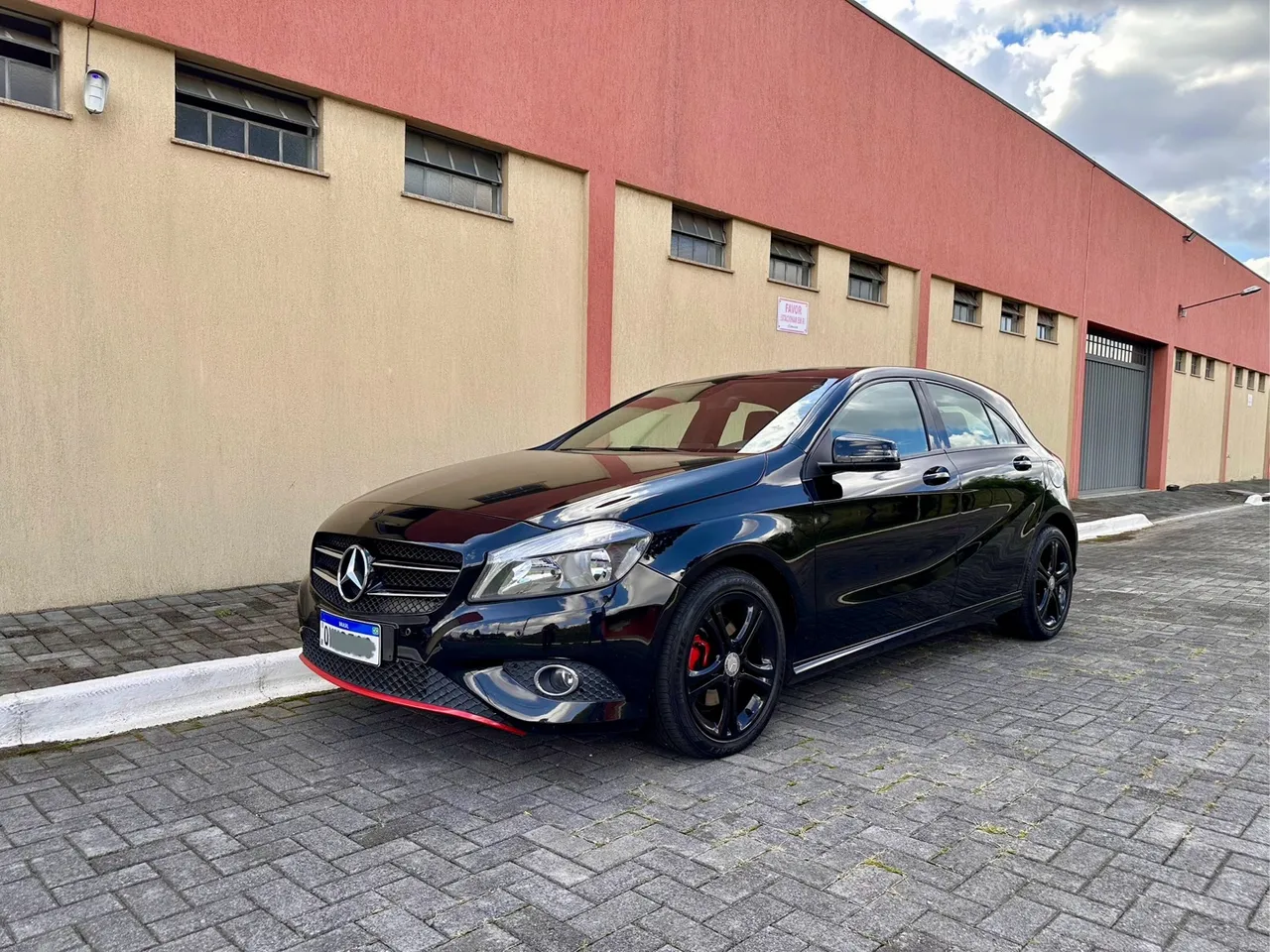 MERCEDES-BENZ A-200 2015 Usados e Novos