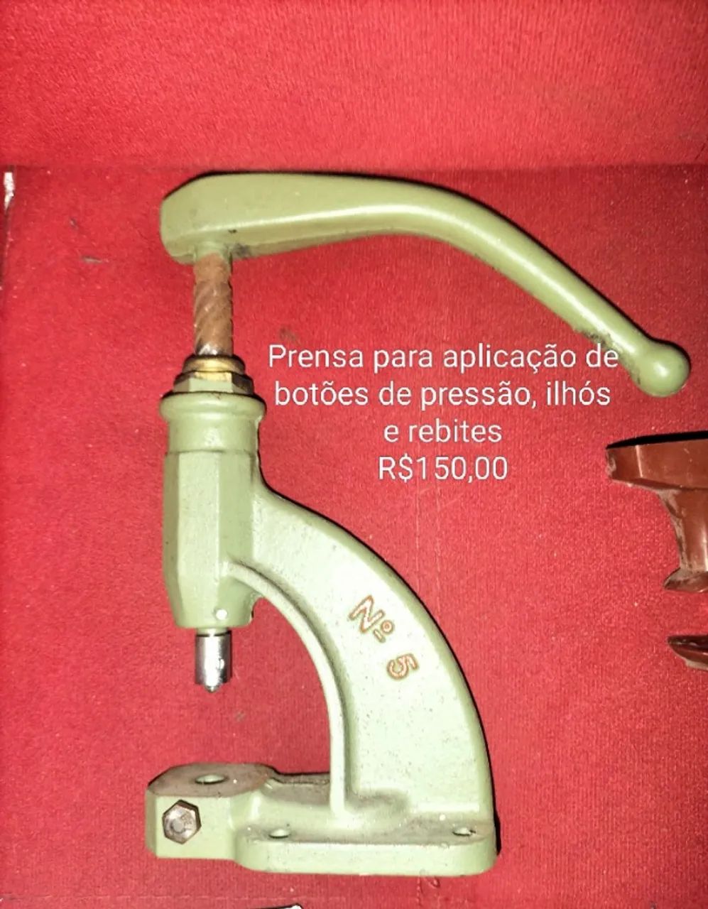 Prensa para aplicação de botões, ilhós e rebites - Uniformes de ...