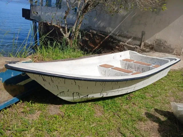 "barco de fibra" no Brasil