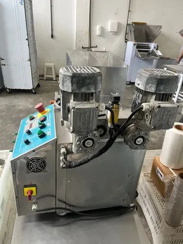 "maquina de salgado bralix" no Brasil