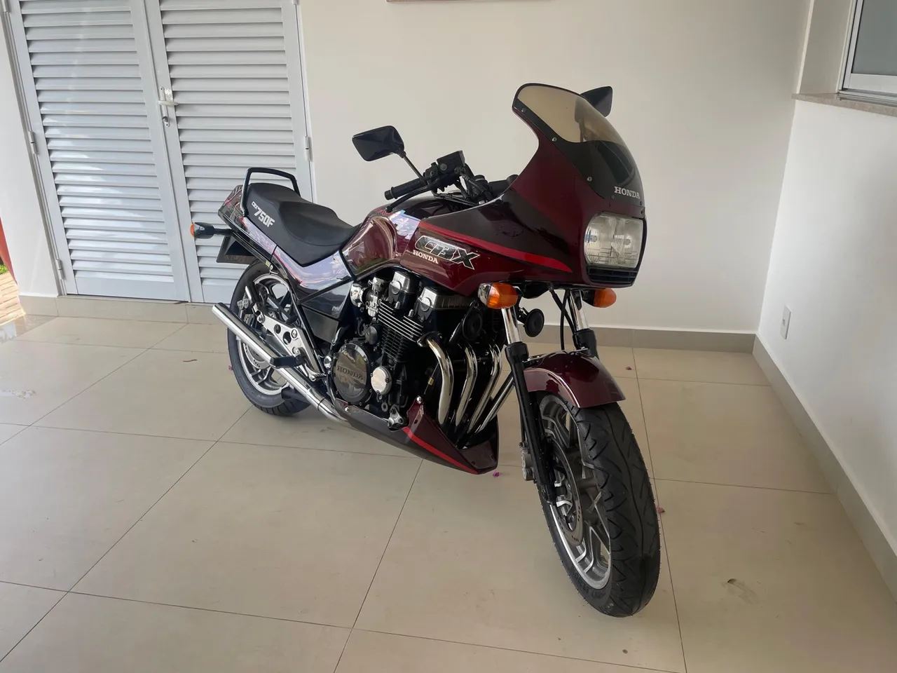 Motos HONDA CBX no Brasil