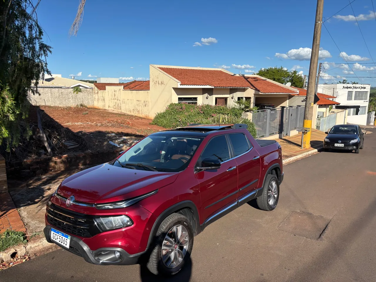 "fiat toro com teto" - Carros Usados e Novos à venda