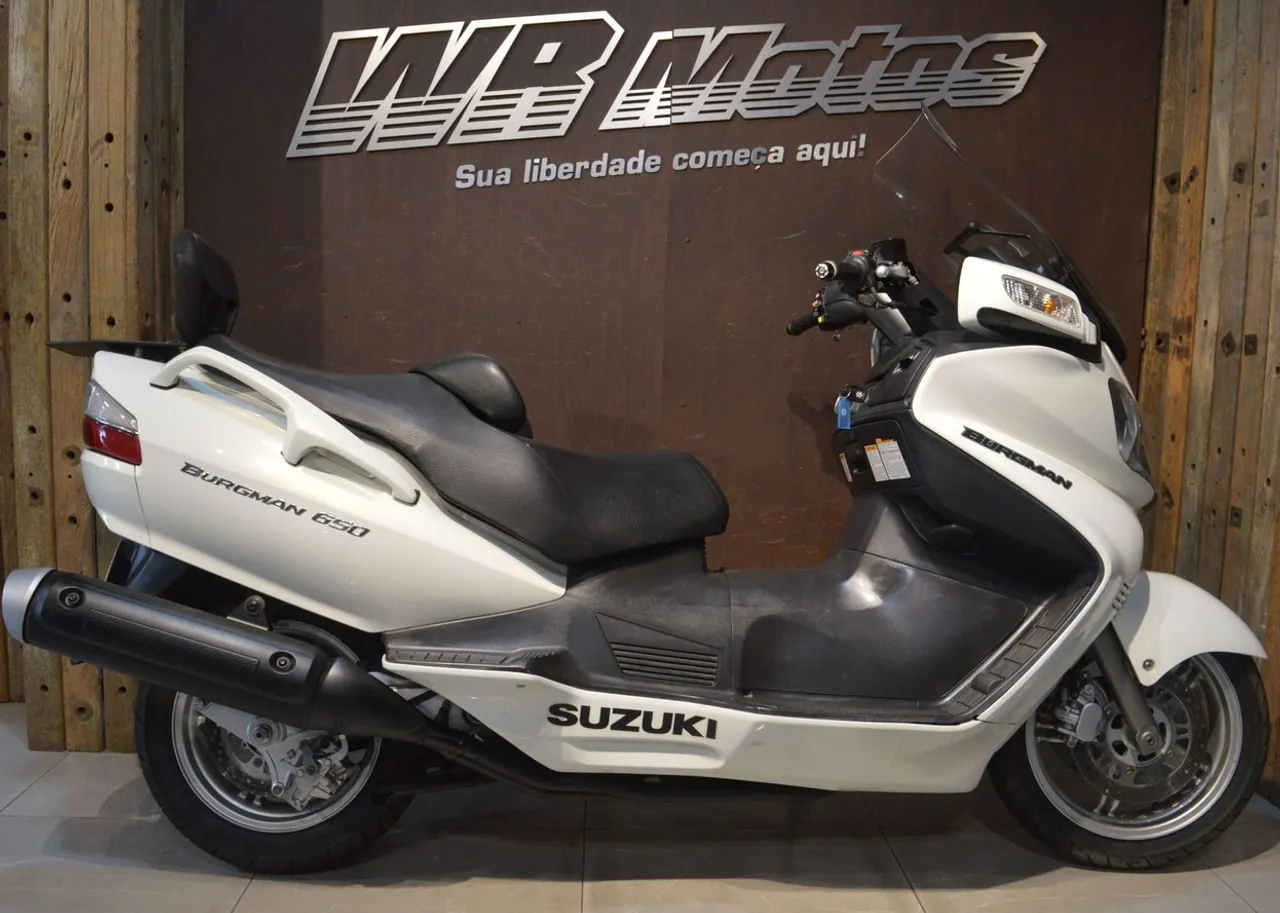 Motos SUZUKI BURGMAN 650 EXECUTIVE/ 650 no Brasil