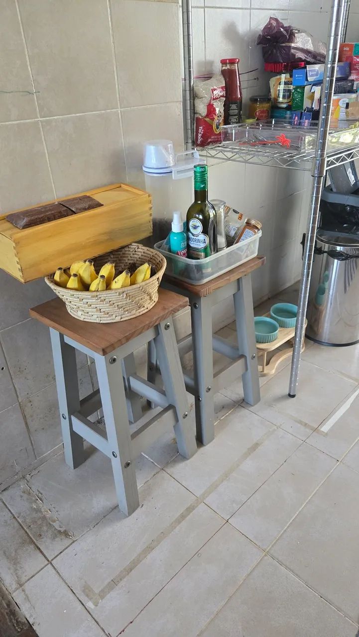 mesinha dobravel com doi bancos - Racks e Painéis - Asa Norte, Brasília ...