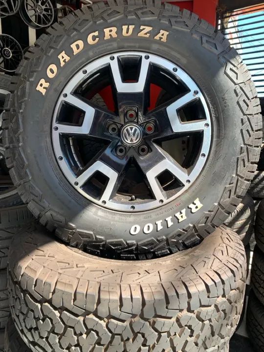 Rodas aro 17 com Pneus AT Roadcruza lb - Carros, vans e utilitários ...