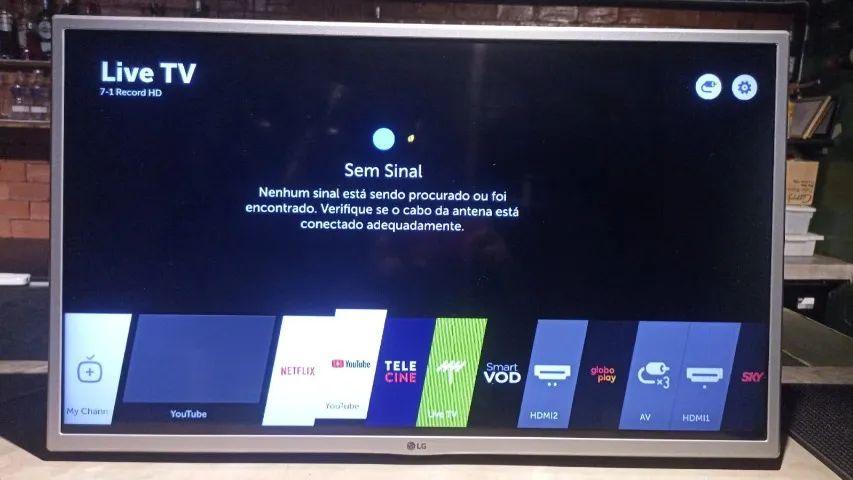 Smart TV LED 32 LG 32LJ600B HD com Conversor Digital Wi-Fi integrado 1 ...
