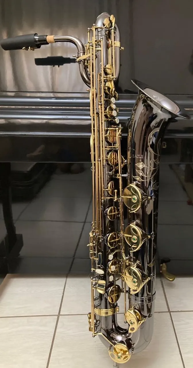 "sax baritono" - Instrumentos musicais no Brasil