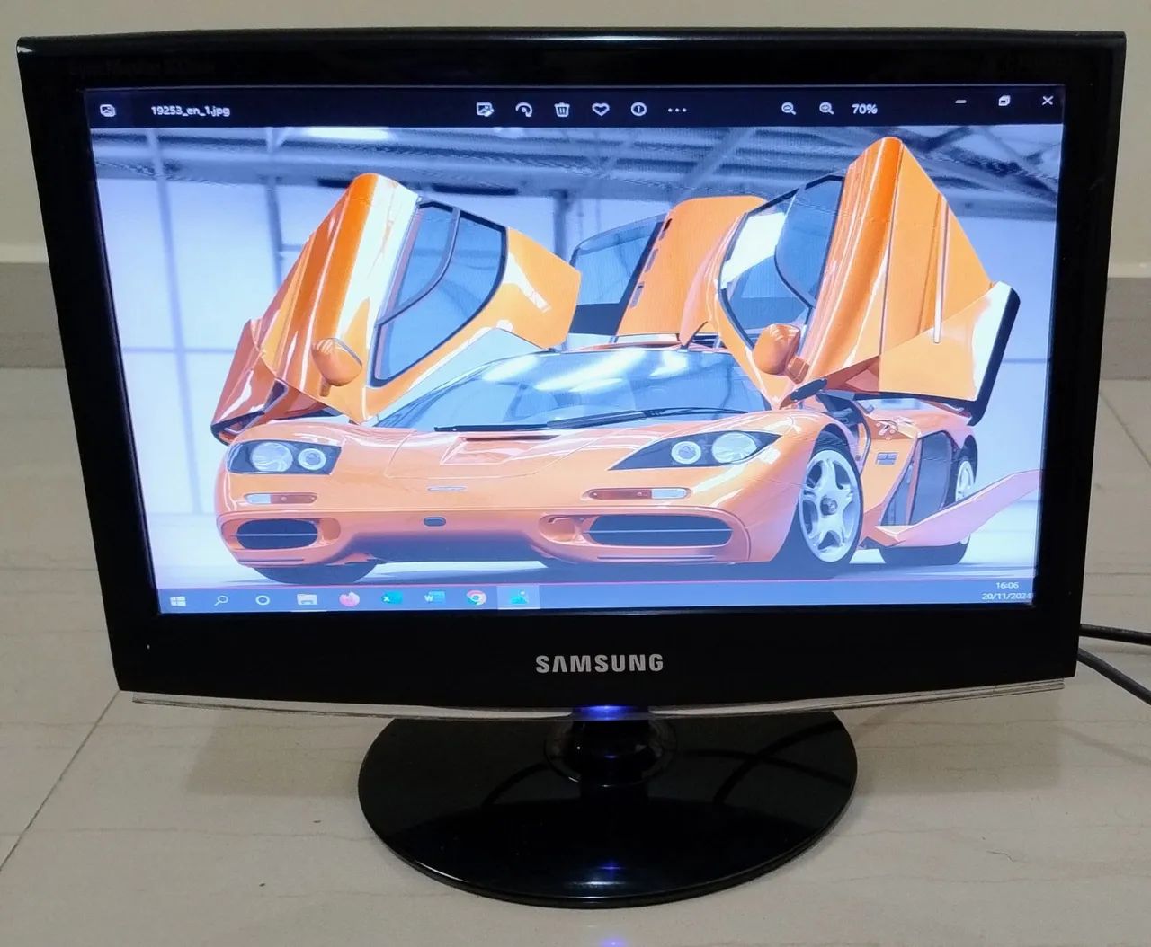 Monitor Samsung 16 polegadas completo (NOVINHO) - Monitores - Setor ...