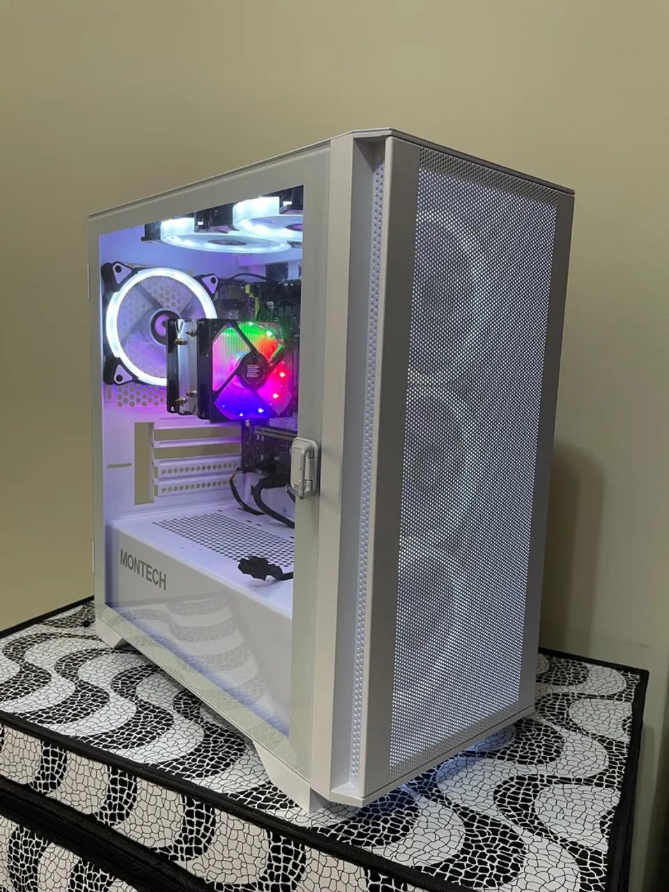 Pc Gamer Branco Xeon 16gb Ram SEM GPU - Computadores e Desktops ...