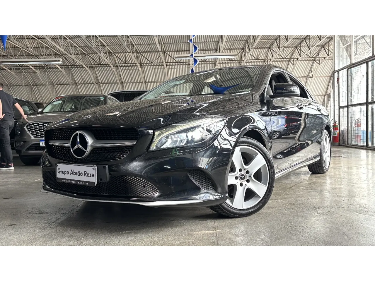 MERCEDES-BENZ CLA-180 2018 Usados e Novos
