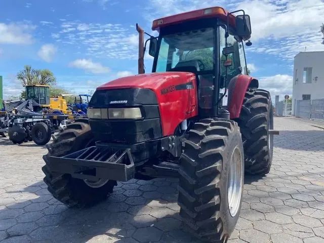 Trator case 135 | +11 anúncios na OLX Brasil