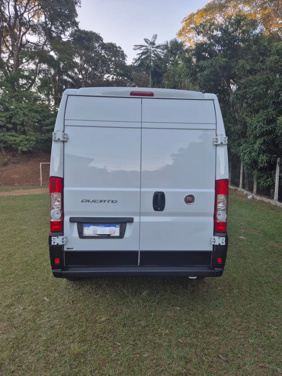"carro van" - Carros Usados e Novos à venda